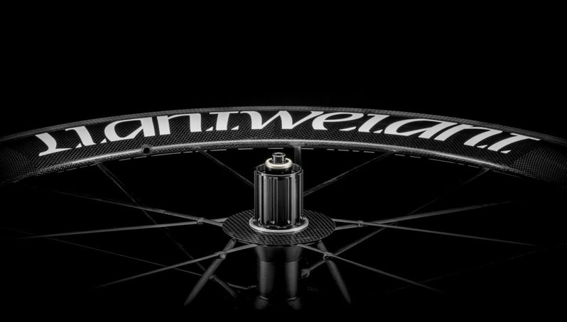 Lightweight Fernweg C63 Schwarz Edition Aero Road Wheelset (SRAM XDR ...
